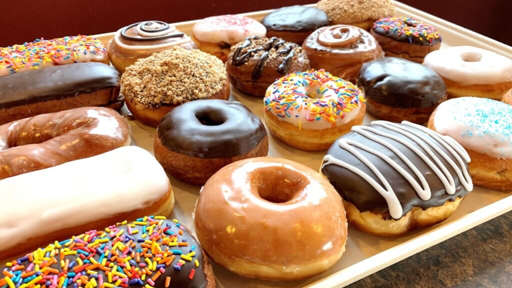 Manderfield's Home Bakery among 8 best doughnut shops in Wisconsin ...