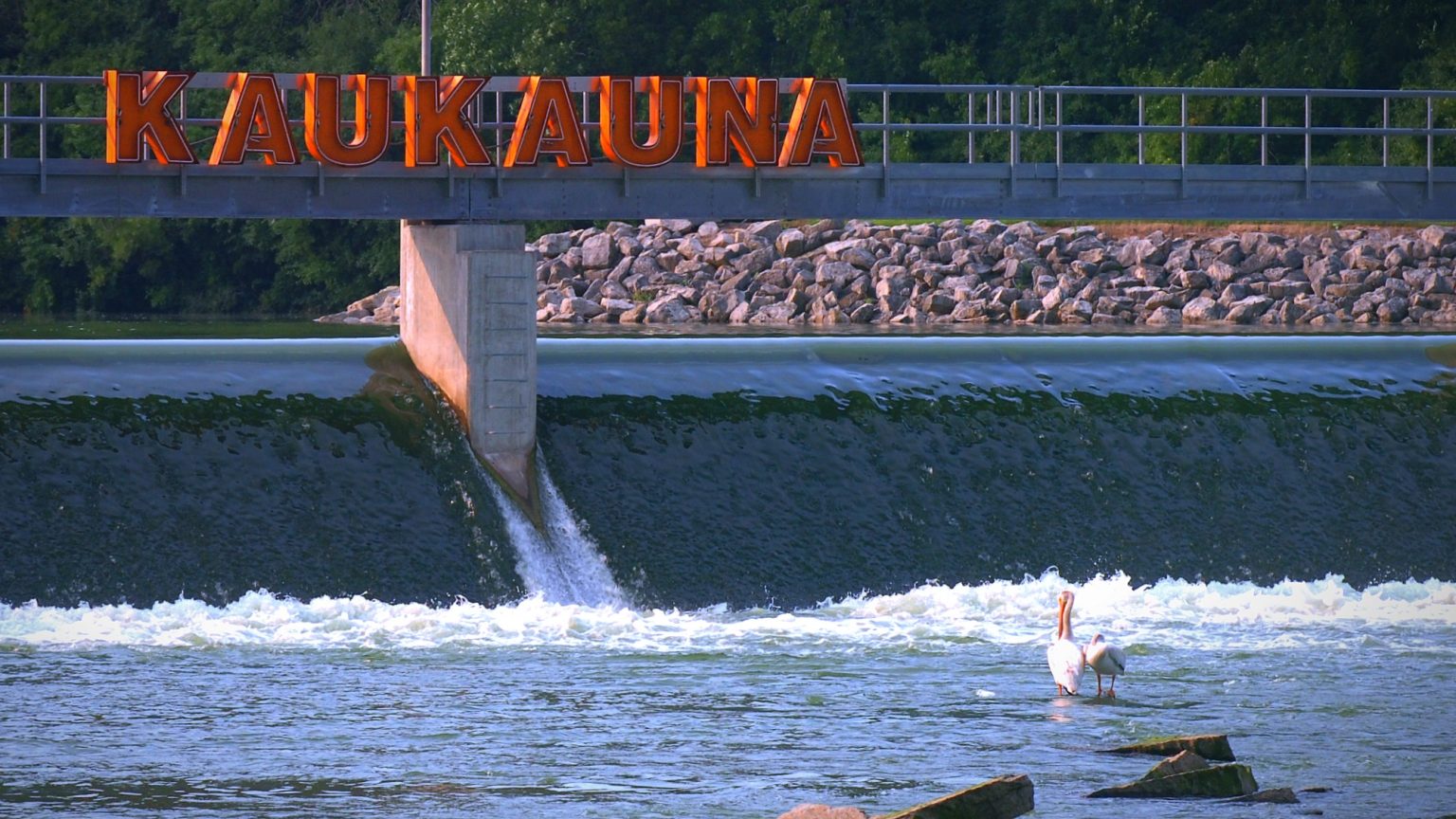 Lower Fox River PCB cleanup project officially complete - Kaukauna ...