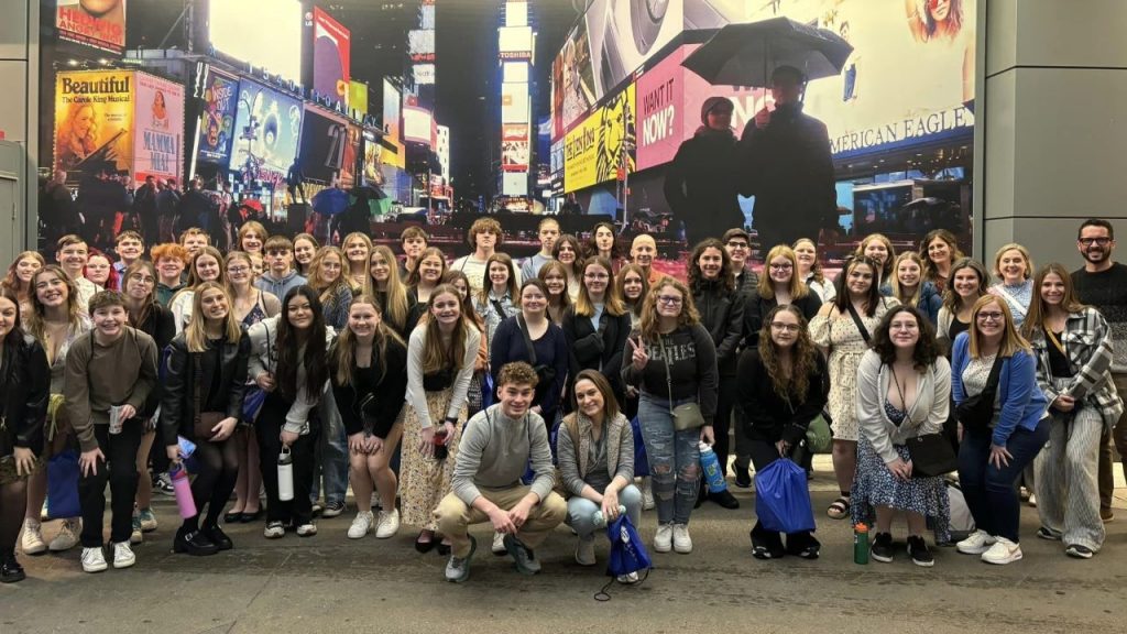 KHS choir students, director in New York City to perform at Carnegie ...